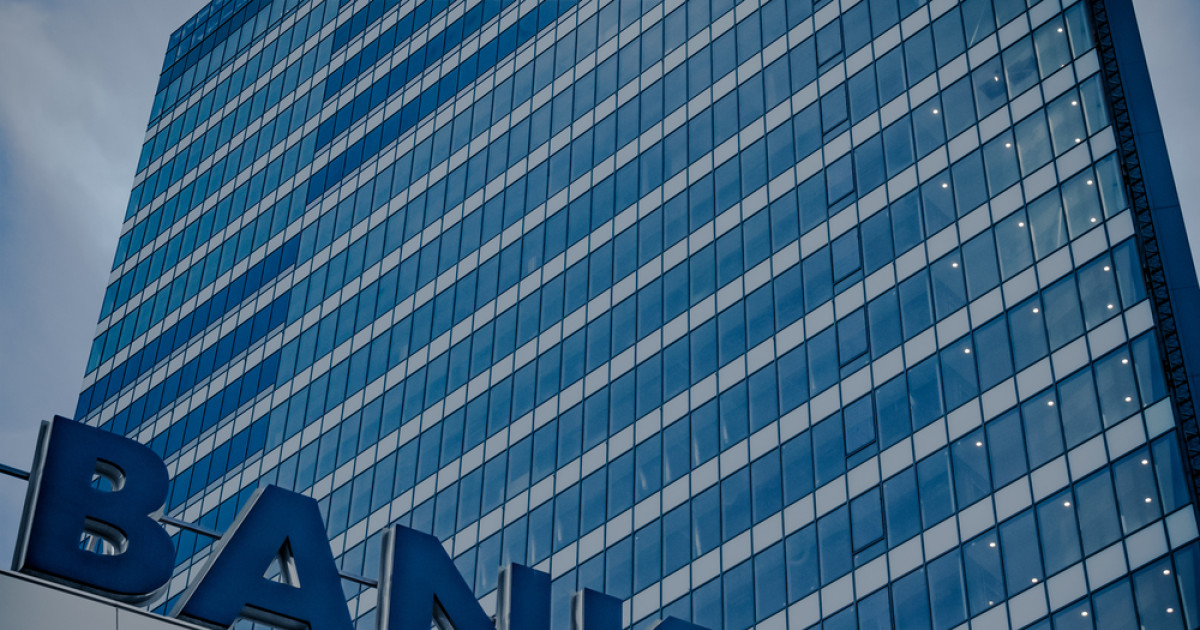 Forbes Rilis Daftar Bank Terbaik di Indonesia, Siapa di Puncak? - GoodStats