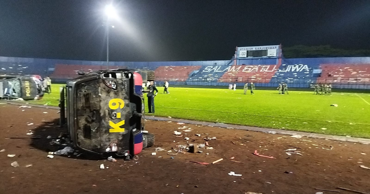 Duka Tragedi Kanjuruhan, Berikut 10 Pertandingan Sepak Bola Paling ...