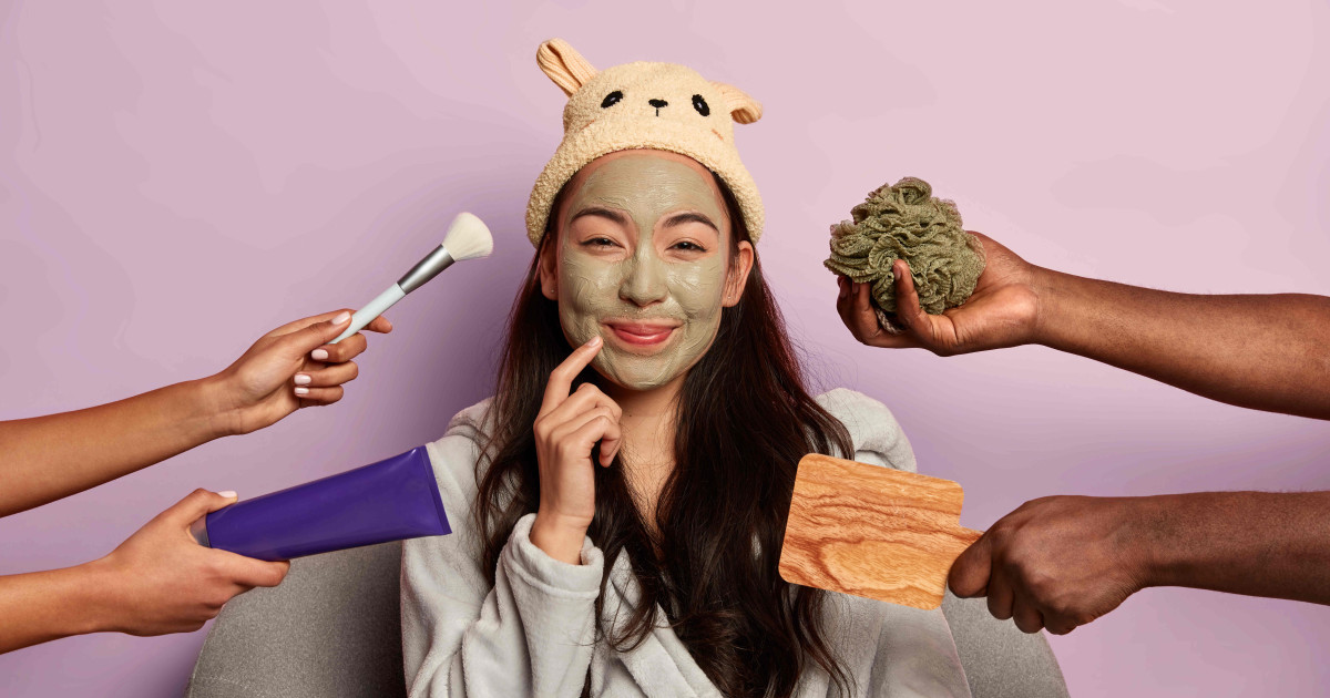 Terungkap, Gen Z Paling Percaya Influencer saat Beli Skin Care! - GoodStats