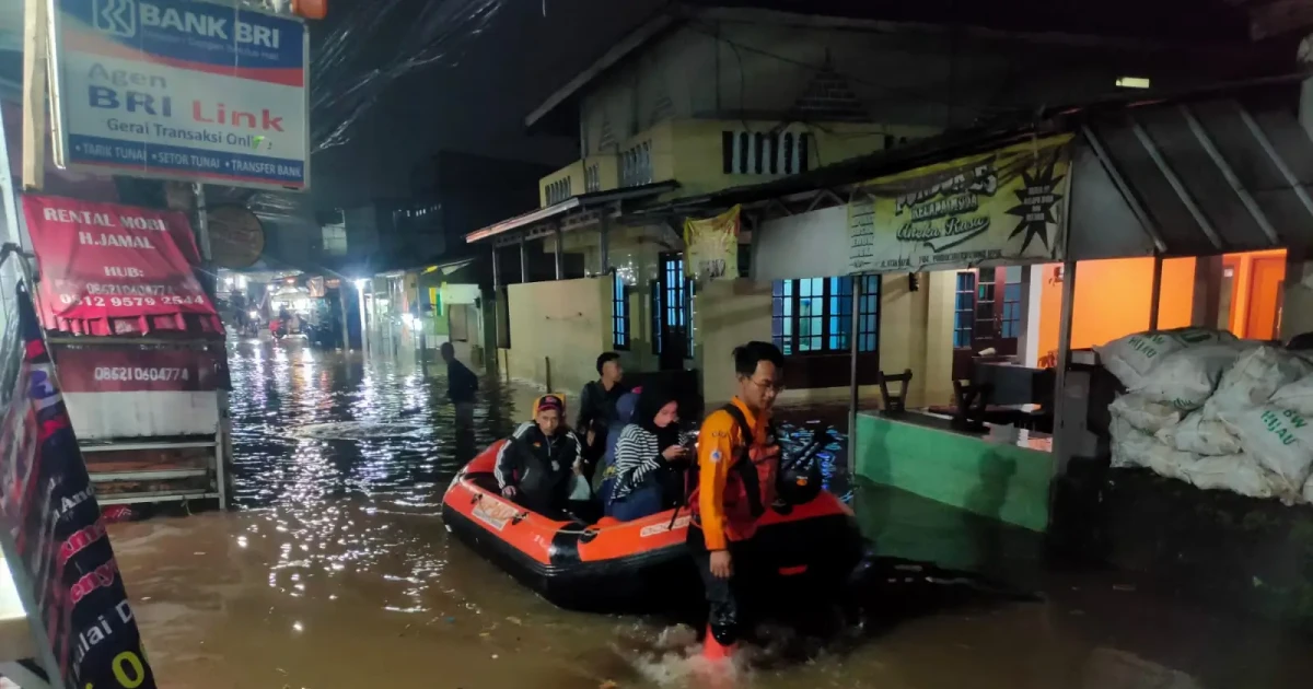 Rekap Bencana Alam April 2025, Provinsi Mana yang Paling Rawan? - GoodStats